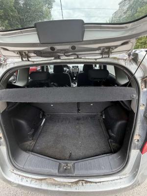 Grey Nissan Note 2016 in Kaunas, with an engine capacity of 1.20 L and mileage of 215 thousand km for 1999 €, photo 9 on AUTOMOTO.COM.LV
