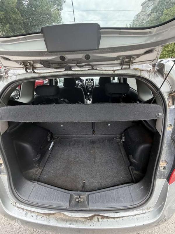 Pelēks Nissan Note 2016 Kauņa, ar dzinēja tilpumu 1.20 L un nobraukumu 210 tūkst. km par 2100 €, foto 10 vietnē AUTOMOTO.COM.LV