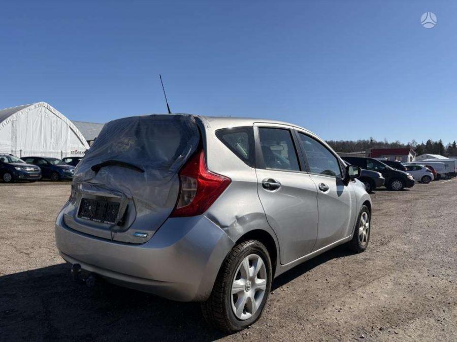 Grey Nissan Note 2016 in Radviliskis, with an engine capacity of 1.46 L and mileage of 177 thousand km for 2750 €, photo 4 on AUTOMOTO.COM.LV
