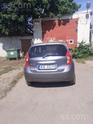 Grey Nissan Note 2016 in Riga, with an engine capacity of 1.50 L and mileage of 142 thousand km for 4600 €, photo  on AUTOMOTO.COM.LV