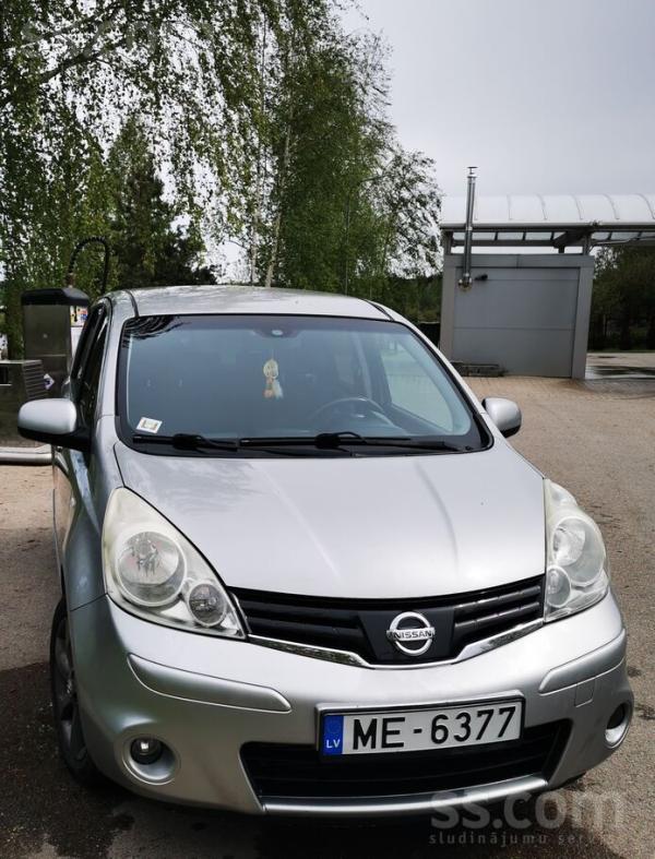 Pelēks Nissan Note 2009 Valka, ar dzinēja tilpumu 1.50 L un nobraukumu 265 tūkst. km par 2800 €, foto 1 vietnē AUTOMOTO.COM.LV