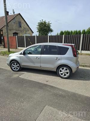 Pelēks Nissan Note 2010 Daugavpils, ar dzinēja tilpumu 1.50 L un nobraukumu 328 tūkst. km par 2900 €, foto 6 vietnē AUTOMOTO.COM.LV