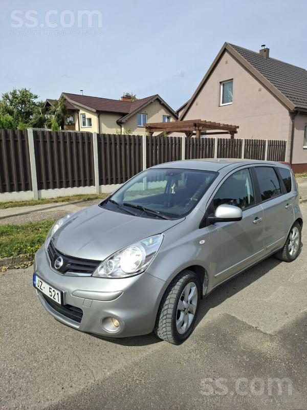 Pelēks Nissan Note 2010 Daugavpils, ar dzinēja tilpumu 1.50 L un nobraukumu 328 tūkst. km par 2900 €, foto 7 vietnē AUTOMOTO.COM.LV
