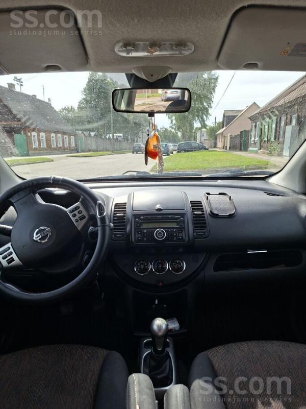 Pelēks Nissan Note 2010 Daugavpils, ar dzinēja tilpumu 1.50 L un nobraukumu 328 tūkst. km par 2900 €, foto 11 vietnē AUTOMOTO.COM.LV