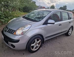Pelēks Nissan Note 2006 Liepāja, ar dzinēja tilpumu 1.60 L un nobraukumu 227 tūkst. km par 1650 €, foto  vietnē AUTOMOTO.COM.LV