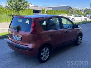 Nissan Note 2006 Rīga, ar dzinēja tilpumu 1.40 L un nobraukumu 250 tūkst. km par 1000 €, foto 4 vietnē AUTOMOTO.COM.LV