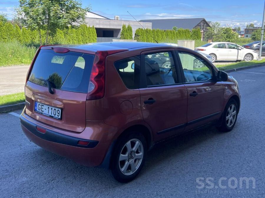 Nissan Note 2006 Rīga, ar dzinēja tilpumu 1.40 L un nobraukumu 250 tūkst. km par 1000 €, foto 4 vietnē AUTOMOTO.COM.LV