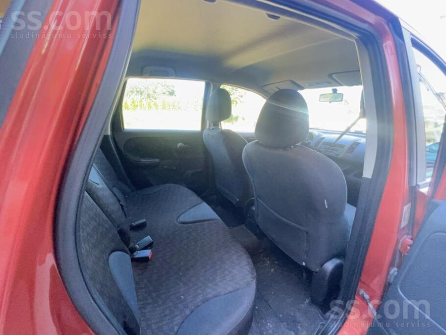 Nissan Note 2006 Rīga, ar dzinēja tilpumu 1.40 L un nobraukumu 250 tūkst. km par 1000 €, foto 6 vietnē AUTOMOTO.COM.LV