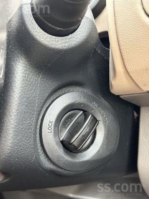 Nissan Note 2006 Rīga, ar dzinēja tilpumu 1.60 L un nobraukumu 261 tūkst. km par 1990 €, foto 20 vietnē AUTOMOTO.COM.LV