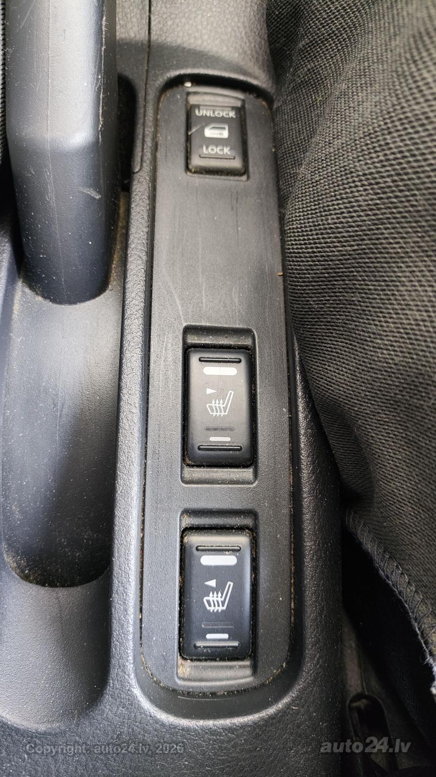 Nissan Note 2007 Tallina, ar dzinēja tilpumu 1.40 L un nobraukumu 141 tūkst. km par 1650 €, foto 5 vietnē AUTOMOTO.COM.LV
