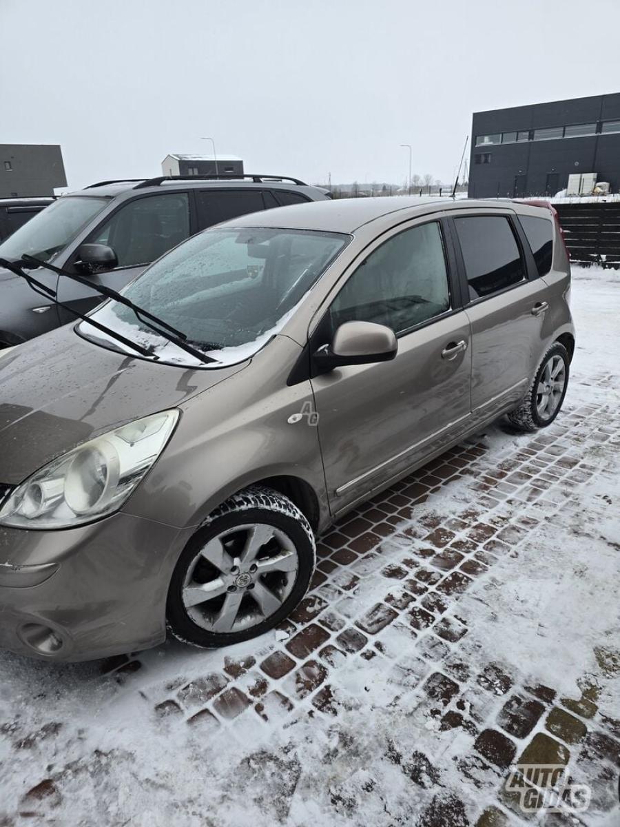 Nissan Note 2009 in Kaunas, with an engine capacity of 1.60 L and mileage of 228 thousand km for 2800 €, photo 2 on AUTOMOTO.COM.LV
