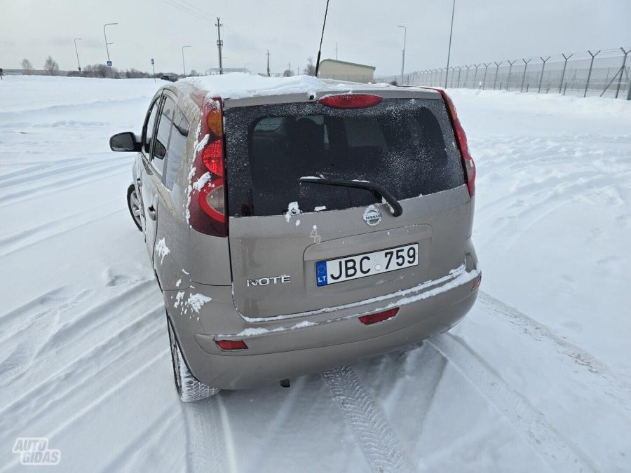 Nissan Note 2009 in Kaunas, with an engine capacity of 1.60 L and mileage of 228 thousand km for 2800 €, photo 7 on AUTOMOTO.COM.LV