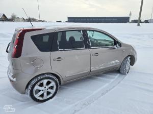 Nissan Note 2009 in Kaunas, with an engine capacity of 1.60 L and mileage of 228 thousand km for 2800 €, photo 8 on AUTOMOTO.COM.LV