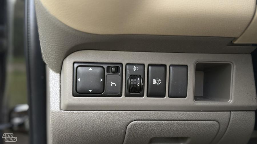 Nissan Note 2009 Viļņa, ar dzinēja tilpumu 1.60 L un nobraukumu 215 tūkst. km par 3450 €, foto 11 vietnē AUTOMOTO.COM.LV