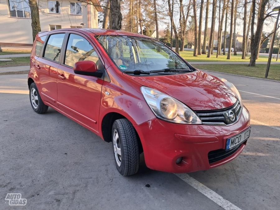 Nissan Note 2010 in Kaunas, with an engine capacity of 1.40 L and mileage of 216 thousand km for 1850 €, photo 1 on AUTOMOTO.COM.LV
