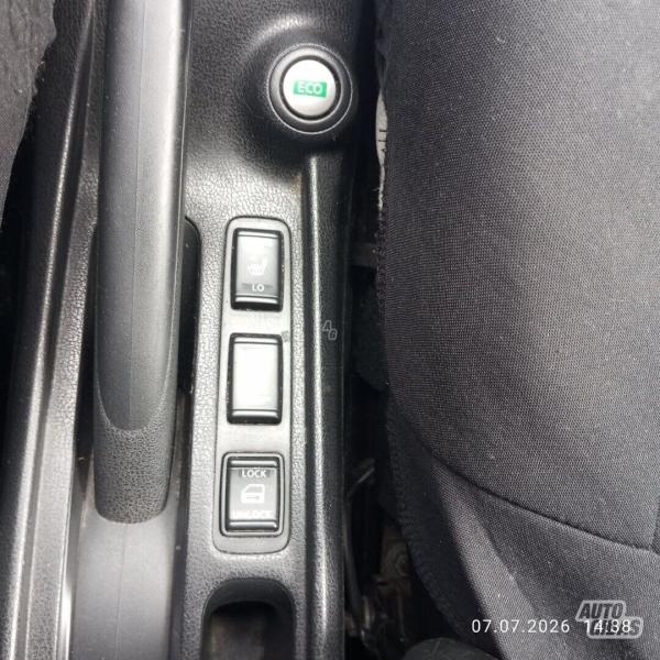 Nissan Note 2014 in Vilnius, with an engine capacity of 1.20 L and mileage of 217 thousand km for 3999 €, photo 8 on AUTOMOTO.COM.LV