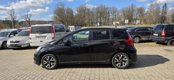 Nissan Note 2015 in Valmiera, with an engine capacity of 1.20 L and mileage of 164 thousand km for 3000 €, photo 5 on AUTOMOTO.COM.LV