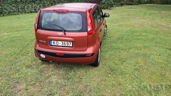 Oranžs Nissan Note 2006 Rīga, ar dzinēja tilpumu 1.60 L un nobraukumu 291 tūkst. km par 1450 €, foto 2 vietnē AUTOMOTO.COM.LV