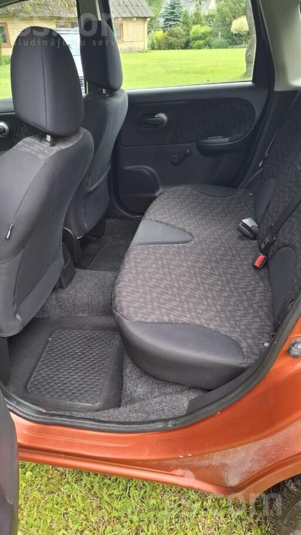 Oranžs Nissan Note 2006 Rīga, ar dzinēja tilpumu 1.60 L un nobraukumu 291 tūkst. km par 1450 €, foto 5 vietnē AUTOMOTO.COM.LV