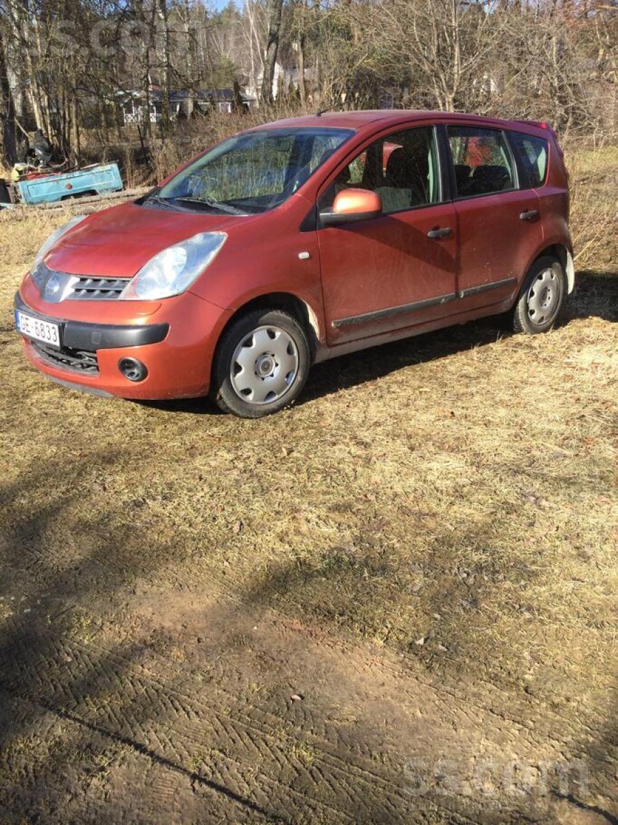 Oranžs Nissan Note 2006 Ogre, ar dzinēja tilpumu 1.40 L un nobraukumu 213 tūkst. km par 1200 €, foto 3 vietnē AUTOMOTO.COM.LV