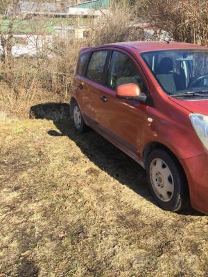 Oranžs Nissan Note 2006 Ogre, ar dzinēja tilpumu 1.40 L un nobraukumu 213 tūkst. km par 1200 €, foto 5 vietnē AUTOMOTO.COM.LV