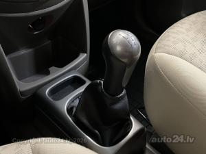 Orange Nissan Note 2006 in Tallinn, with an engine capacity of 1.40 L and mileage of 158 thousand km for 2499 €, photo 8 on AUTOMOTO.COM.LV