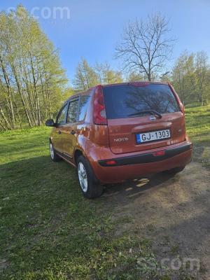 Orange Nissan Note 2007 in Liepaja, with an engine capacity of 1.50 L and mileage of 188 thousand km for 2000 €, photo 3 on AUTOMOTO.COM.LV