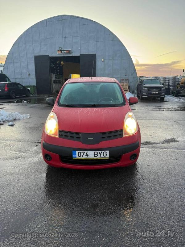 Red Nissan Note 2006 in Tallinn, with an engine capacity of 1.60 L and mileage of 210 thousand km for 1500 €, photo 2 on AUTOMOTO.COM.LV