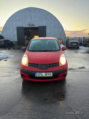 Sarkans Nissan Note 2006 Tallina, ar dzinēja tilpumu 1.60 L un nobraukumu 210 tūkst. km par 1500 €, foto 2 vietnē AUTOMOTO.COM.LV