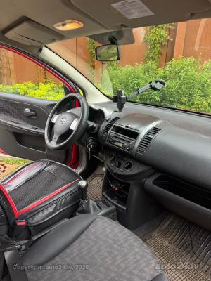 Red Nissan Note 2006 in Tallinn, with an engine capacity of 1.40 L and mileage of 0 thousand km for 1299 €, photo 9 on AUTOMOTO.COM.LV