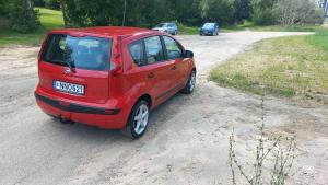 Red Nissan Note 2006 in Vilnius, with an engine capacity of 1.39 L and mileage of 181 thousand km for 1350 €, photo 17 on AUTOMOTO.COM.LV
