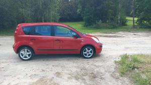 Red Nissan Note 2006 in Vilnius, with an engine capacity of 1.39 L and mileage of 181 thousand km for 1350 €, photo 18 on AUTOMOTO.COM.LV