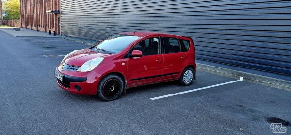 Sarkans Nissan Note 2007 Alīta, ar dzinēja tilpumu 1.50 L un nobraukumu 297 tūkst. km par 1300 €, foto 3 vietnē AUTOMOTO.COM.LV
