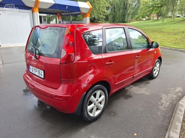 Sarkans Nissan Note 2008 Alīta, ar dzinēja tilpumu 1.40 L un nobraukumu 189 tūkst. km par 1550 €, foto 4 vietnē AUTOMOTO.COM.LV