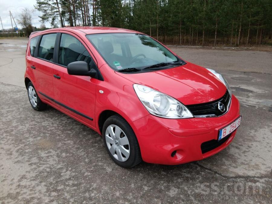 Red Nissan Note 2010 in Ogre, with an engine capacity of 1.40 L and mileage of 0 thousand km for 1999 €, photo 2 on AUTOMOTO.COM.LV