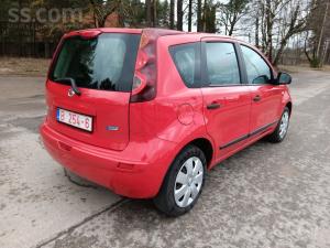 Red Nissan Note 2010 in Ogre, with an engine capacity of 1.40 L and mileage of 0 thousand km for 1999 €, photo 6 on AUTOMOTO.COM.LV
