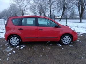 Red Nissan Note 2010 in Riga, with an engine capacity of 1.40 L and mileage of 147 thousand km for 3500 €, photo 8 on AUTOMOTO.COM.LV