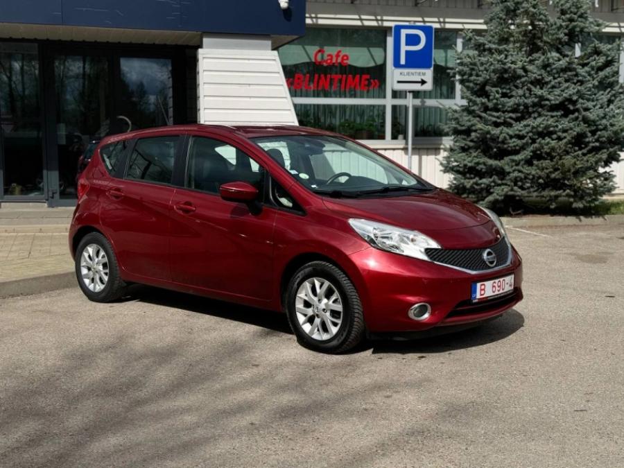 Red Nissan Note 2013 in Riga, with an engine capacity of 1.50 L and mileage of 149 thousand km for 5900 €, photo 17 on AUTOMOTO.COM.LV