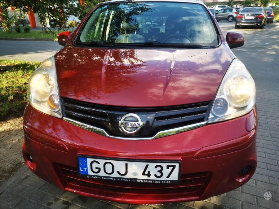 Red Nissan Note 2013 in Vilnius, with an engine capacity of 1.60 L and mileage of 167 thousand km for 4650 €, photo 7 on AUTOMOTO.COM.LV