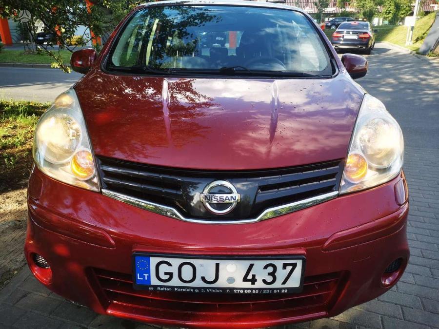 Red Nissan Note 2013 in Vilnius, with an engine capacity of 1.60 L and mileage of 167 thousand km for 4650 €, photo 6 on AUTOMOTO.COM.LV