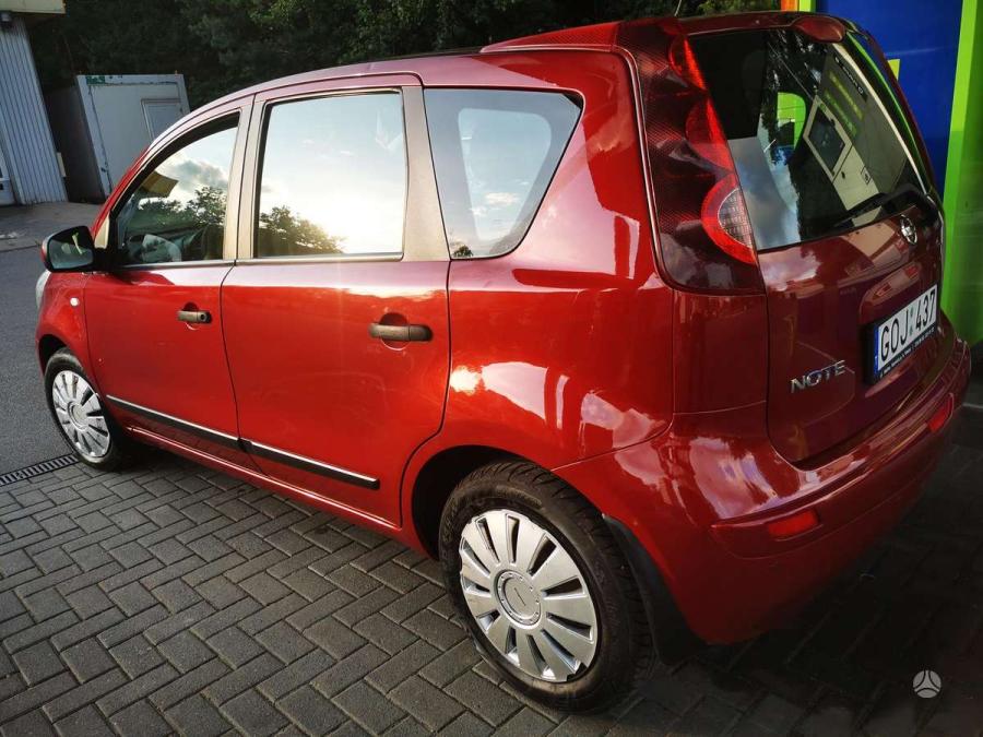 Red Nissan Note 2013 in Vilnius, with an engine capacity of 1.60 L and mileage of 167 thousand km for 4650 €, photo 13 on AUTOMOTO.COM.LV
