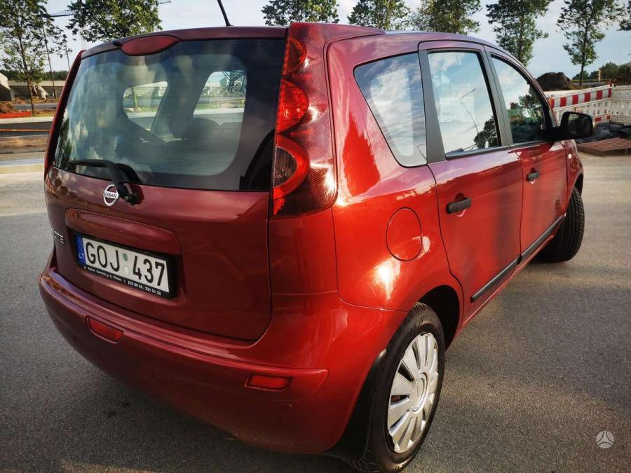 Red Nissan Note 2013 in Vilnius, with an engine capacity of 1.60 L and mileage of 167 thousand km for 4650 €, photo 23 on AUTOMOTO.COM.LV