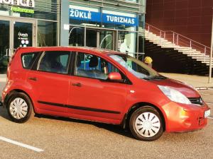 Red Nissan Note 2013 in Vilnius, with an engine capacity of 1.60 L and mileage of 167 thousand km for 4650 €, photo 29 on AUTOMOTO.COM.LV