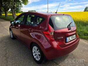 Red Nissan Note 2014 in Riga, with an engine capacity of 1.20 L and mileage of 294 thousand km for 3470 €, photo 5 on AUTOMOTO.COM.LV