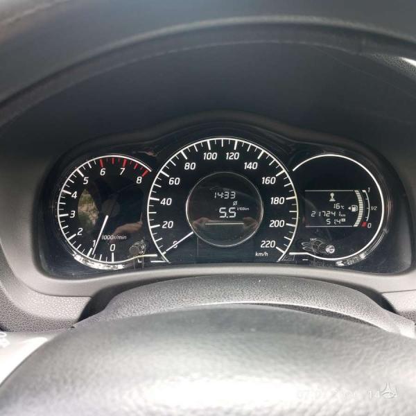 Red Nissan Note 2014 in Vilnius, with an engine capacity of 1.20 L and mileage of 217 thousand km for 3800 €, photo 5 on AUTOMOTO.COM.LV