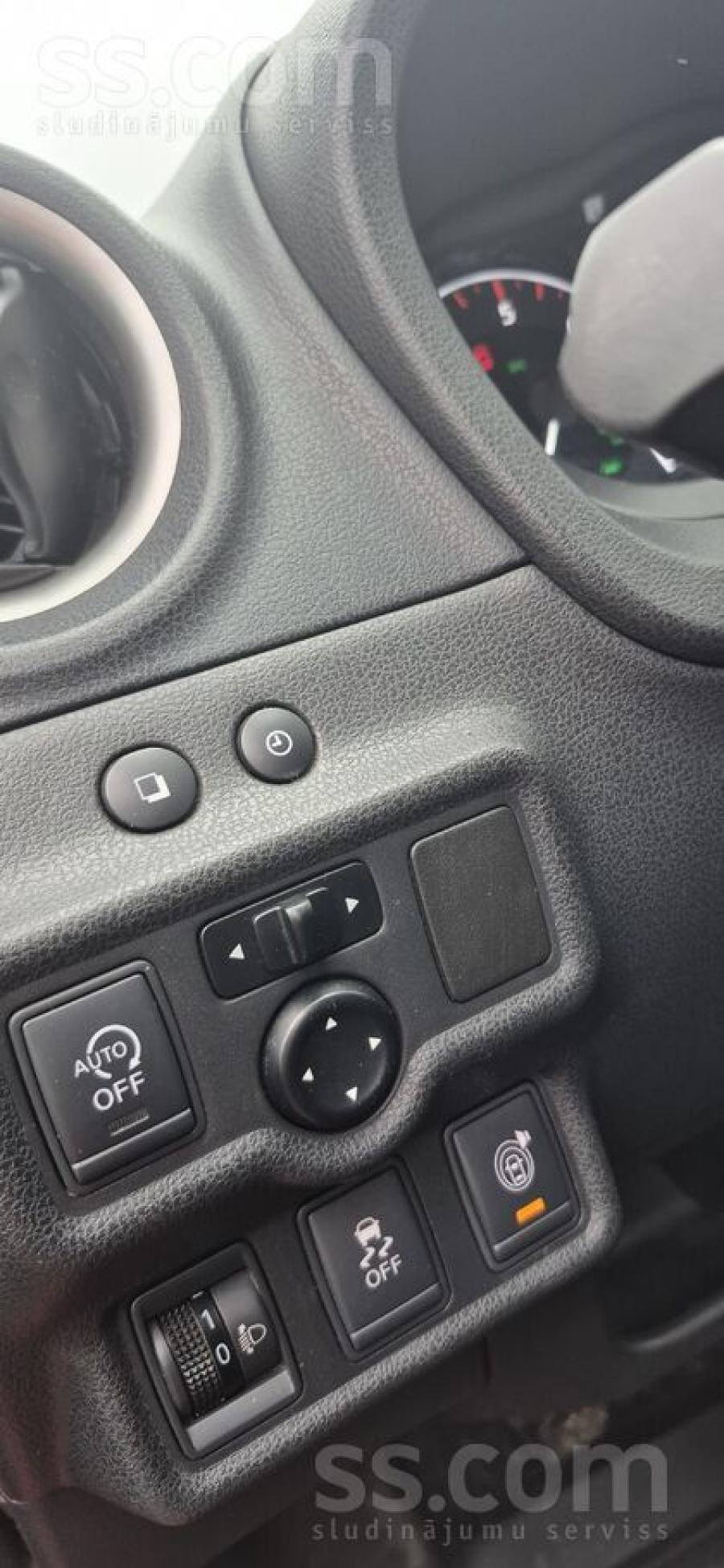 Sarkans Nissan Note 2015 Rīga, ar dzinēja tilpumu 1.50 L un nobraukumu 283 tūkst. km par 3600 €, foto 11 vietnē AUTOMOTO.COM.LV