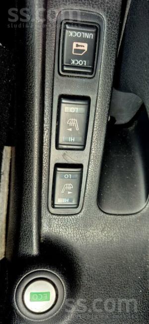 Sarkans Nissan Note 2015 Rīga, ar dzinēja tilpumu 1.50 L un nobraukumu 283 tūkst. km par 2700 €, foto 10 vietnē AUTOMOTO.COM.LV