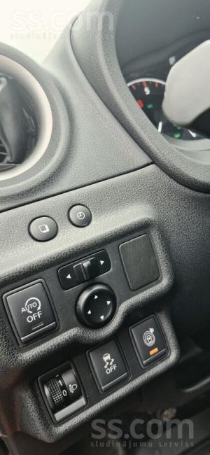 Sarkans Nissan Note 2015 Rīga, ar dzinēja tilpumu 1.50 L un nobraukumu 283 tūkst. km par 2700 €, foto 11 vietnē AUTOMOTO.COM.LV