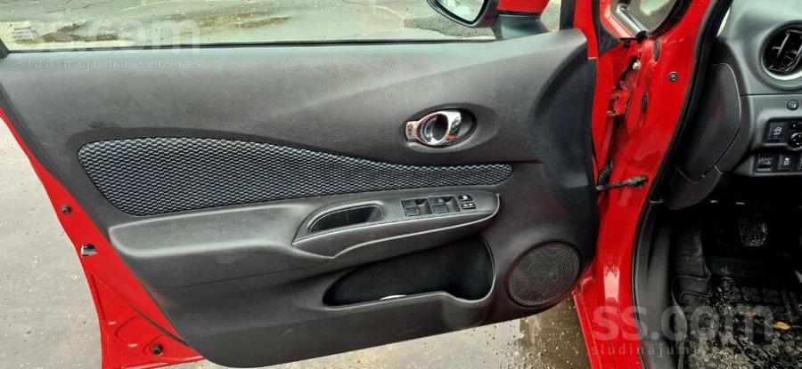 Sarkans Nissan Note 2015 Rīga, ar dzinēja tilpumu 1.50 L un nobraukumu 283 tūkst. km par 2700 €, foto 14 vietnē AUTOMOTO.COM.LV