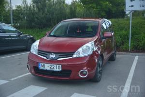Sarkans Nissan Note 2012 Rīga, ar dzinēja tilpumu 1.50 L un nobraukumu 138 tūkst. km par 3900 €, foto 5 vietnē AUTOMOTO.COM.LV